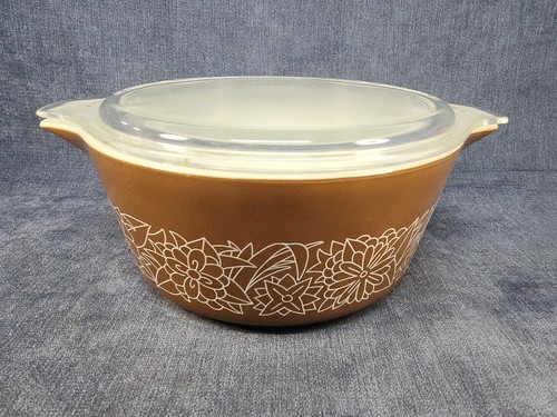 Pyrex Brown Woodland #475-B 2.5 liter Casserole Dish w/Lid Vintage u ...