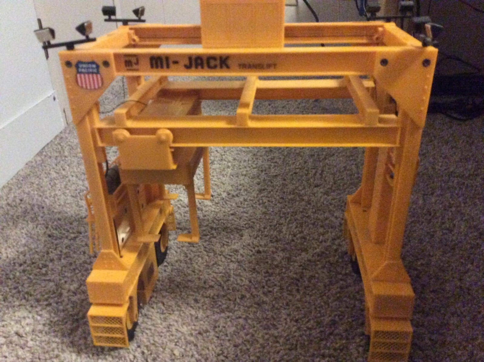 O Gauge Container Crane | eBay