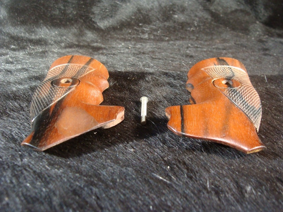 Smith & Wesson S&W 10 15 19 K Square Revolver Checkered Wood Thailand ...