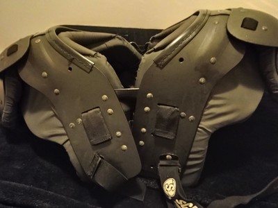 Gridiron Shoulder Pad | eBay