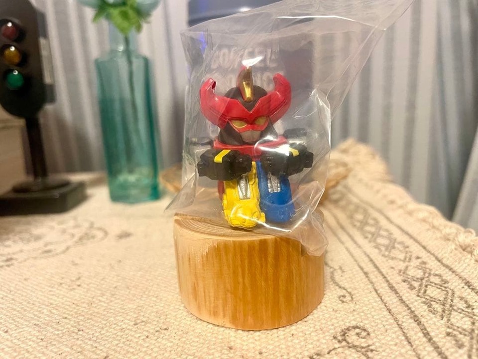 Gacha Capsule Toy Machibouke Capsule Toy Gacha Figure Super Sentai Robo ...