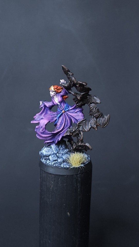 Painted Female Vampire With Bats Reaper Miniatures Dungeons And Dragons ...