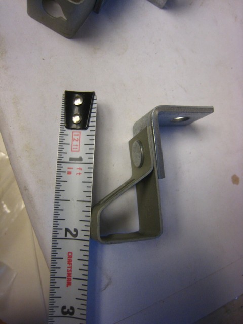 CADDY 6TIB 3/8" Erico Screw Threaded Rod Rod Hanger Angled Bracket ...