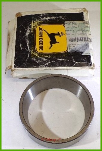 JD8235R * John Deere 820 Transmission Sliding Gear Shaft Bearing Cup ...
