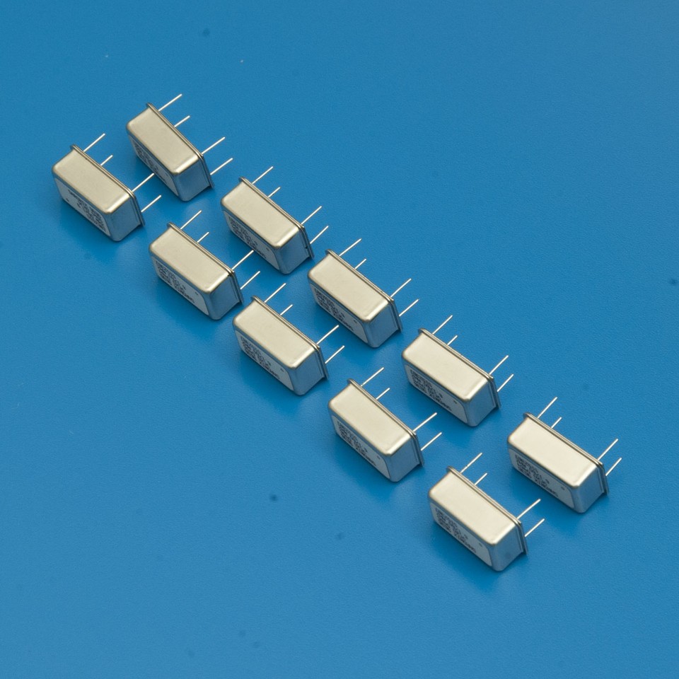 NEW 10pc SaRonix 6.1760MHz VCXO Crystal Clock Oscillator S1523BJ-6.1760 ...