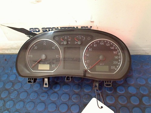 TACHO Volkswagen Polo IV (9N1/2/3) Hatchback 1.4 TDI 70 (BNM) 2006 ...