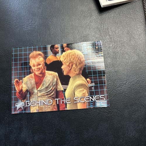 B26s Star Trek Voyager Season 1 One 1995 Skybox #82 Neelix And Kes | eBay