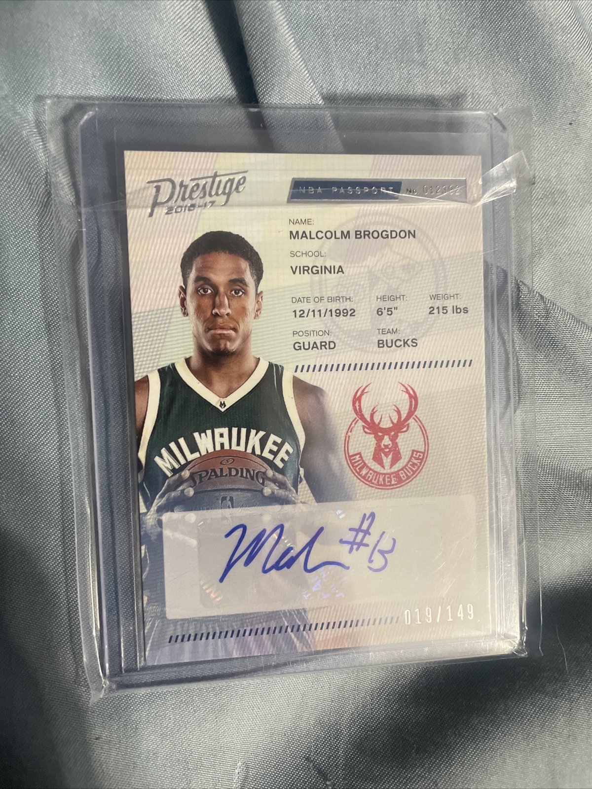 2016 Malcolm Brogdon PRESTIGE Rookie Passport Auto RC /149 | eBay