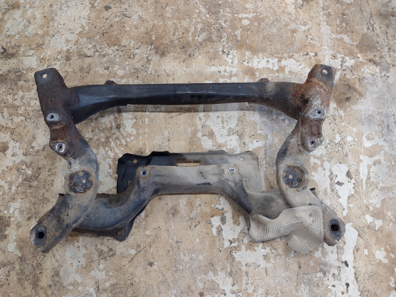 MERCEDES W211 E CLASS FRONT SUBFRAME 2003-2009 | eBay