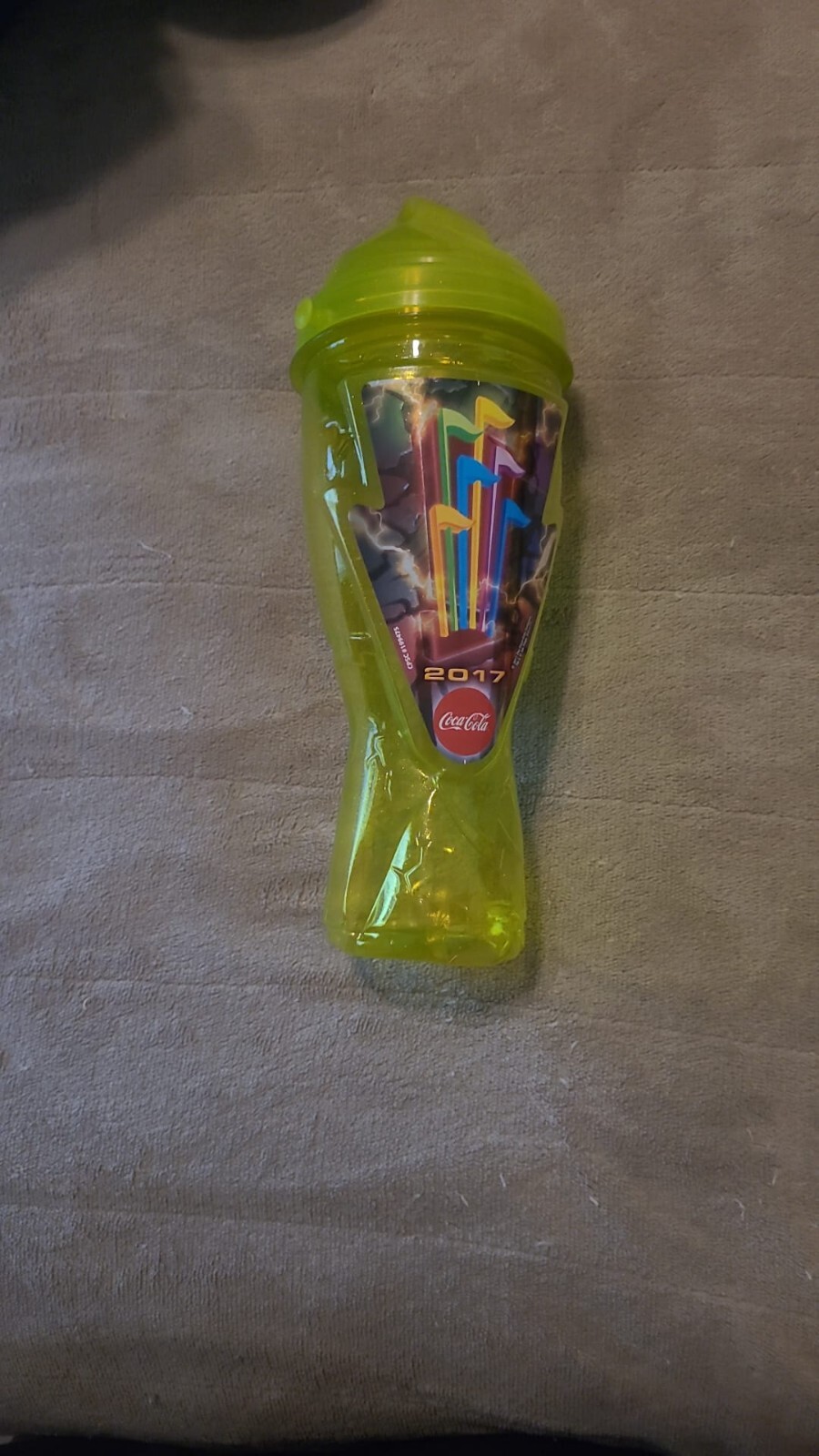 Six Flags Souvenir Cups 2016-2019 Coca-Cola With Straw And Handle. 16 ...