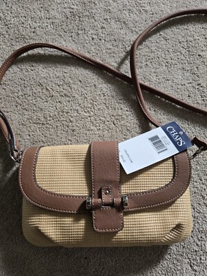 CHAPS BROWN TRIM FAUX LEATHER CROSSBODY PURSE Adjustable Strap MSRP $39 ...