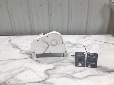 99 Bayliner Express 2895 Boat Simpson Lawrence anchor windlass winch | eBay