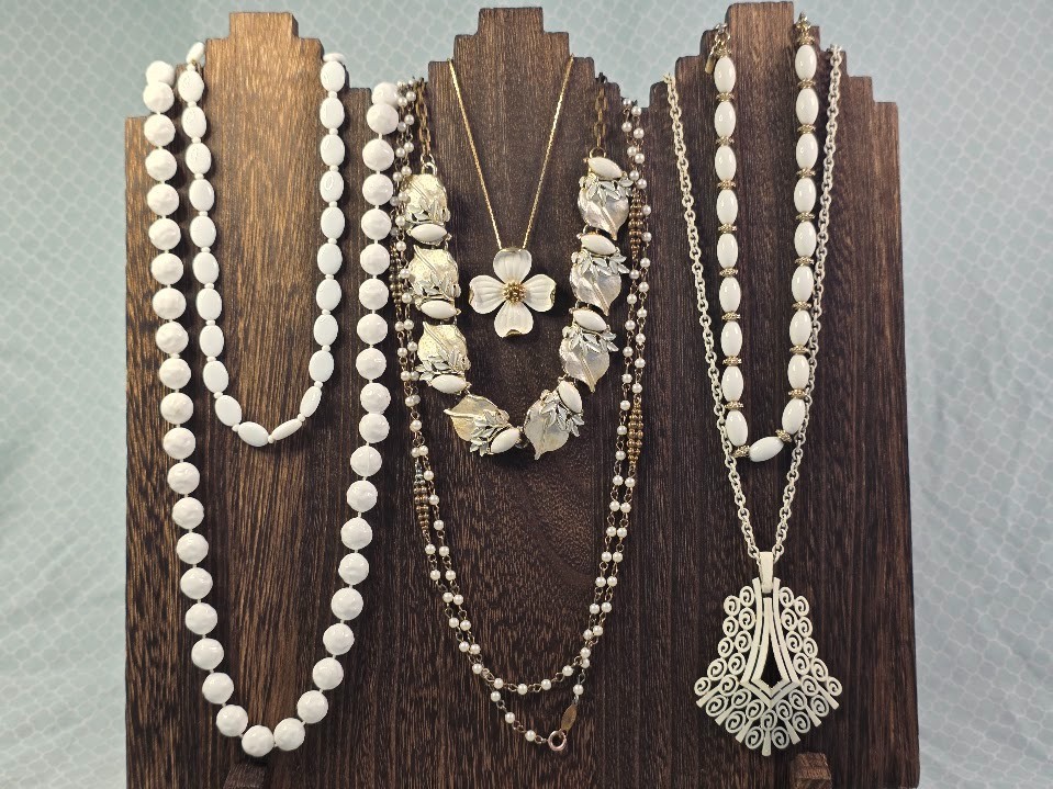 26 pc Vintage Costume Jewelry Trifari Sarah Coventry Coro Marvella and ...