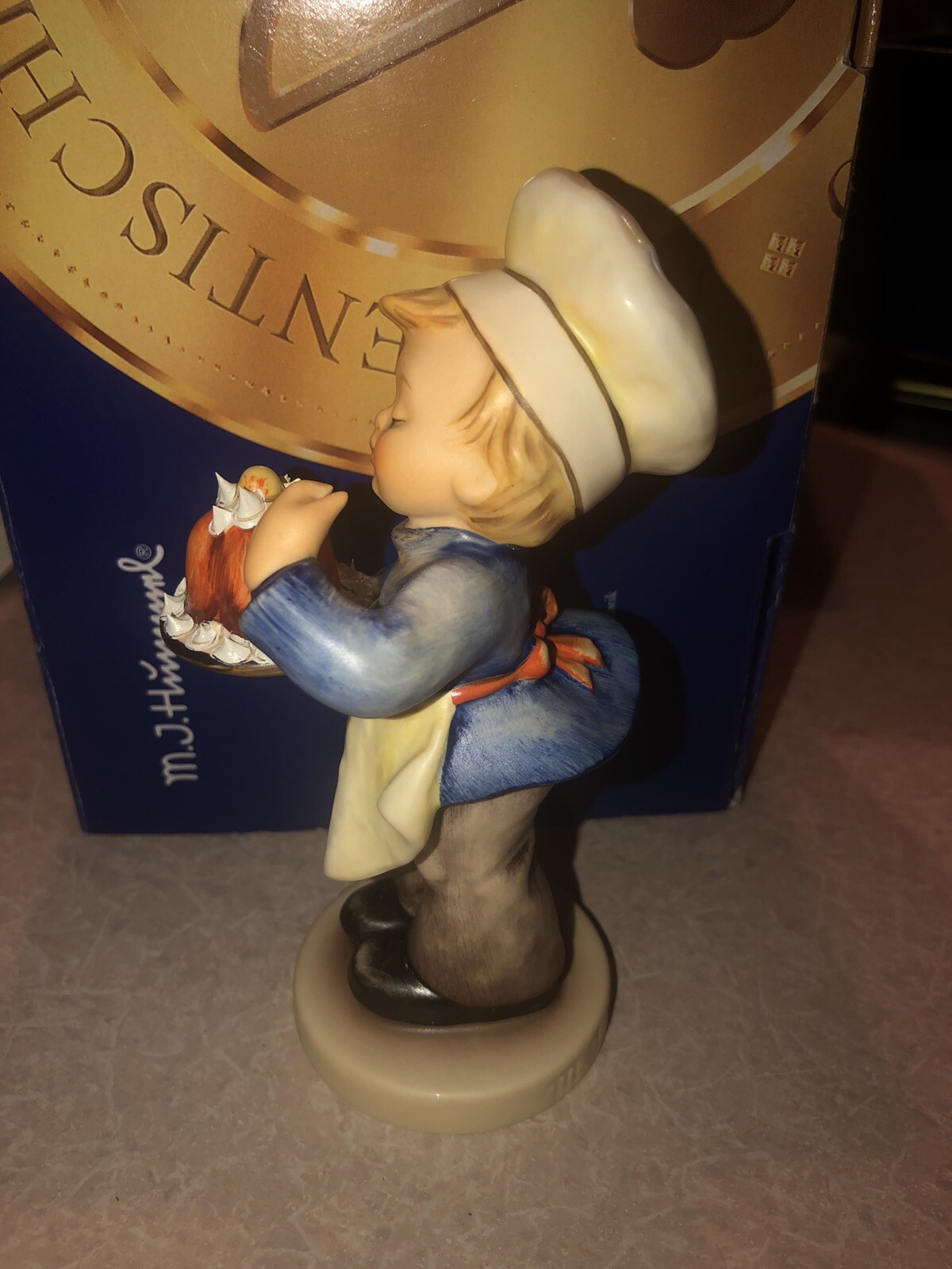 VINTAGE W. GERMANY HUMMEL #128 BAKER BOY CAKE GOEBEL FIGURINE **NICE ...