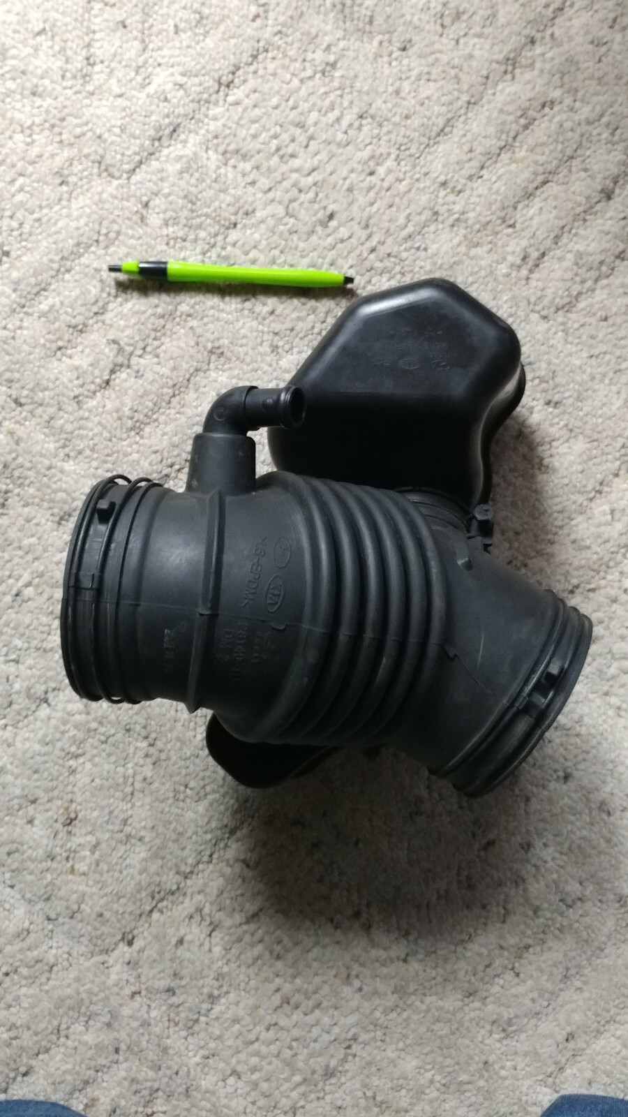 Hyundai Sante Fe 2010 Air Intake Pipe Hose Tube Oem Pre-owned 3.5L V-6 ...