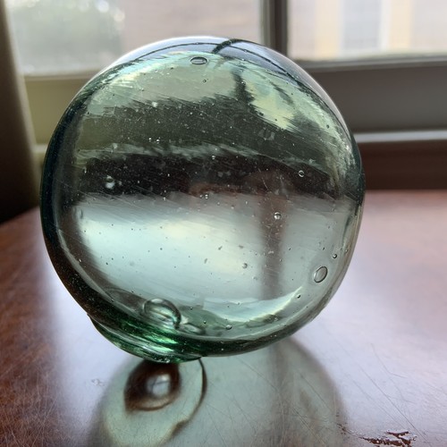 Vtg light Green Hand Blown Glass 3" Sphere Ball Float bubble inclusions ...