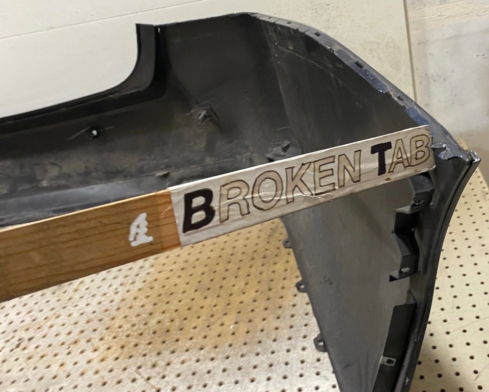 2016-2019 Chevrolet Impala Rear Bumper Panel Cover Factory GM 22819195 ...