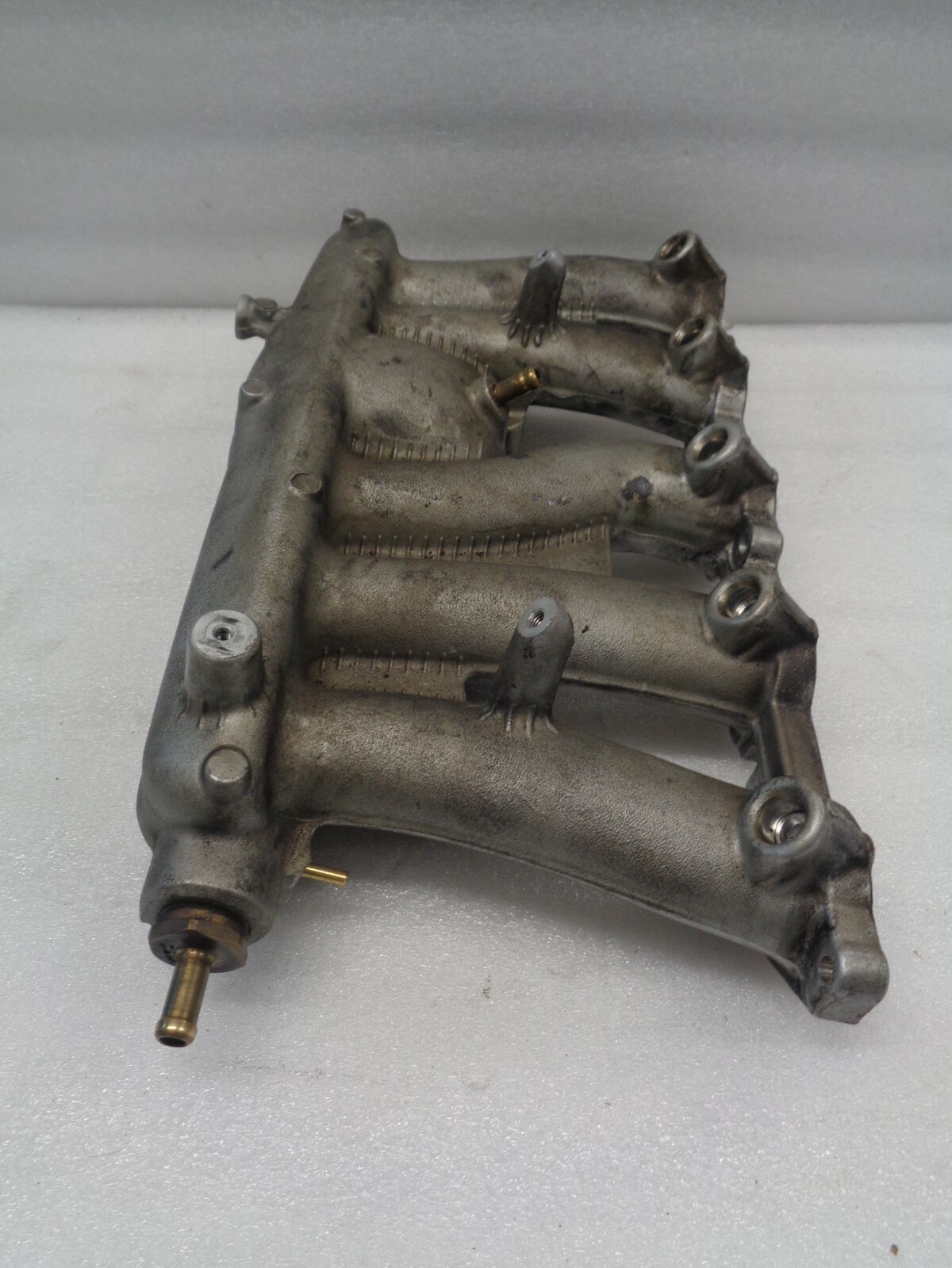 2002-2009 Volvo XC90 Engine Air Intake Manifold Turbo 09488033 OEM ...