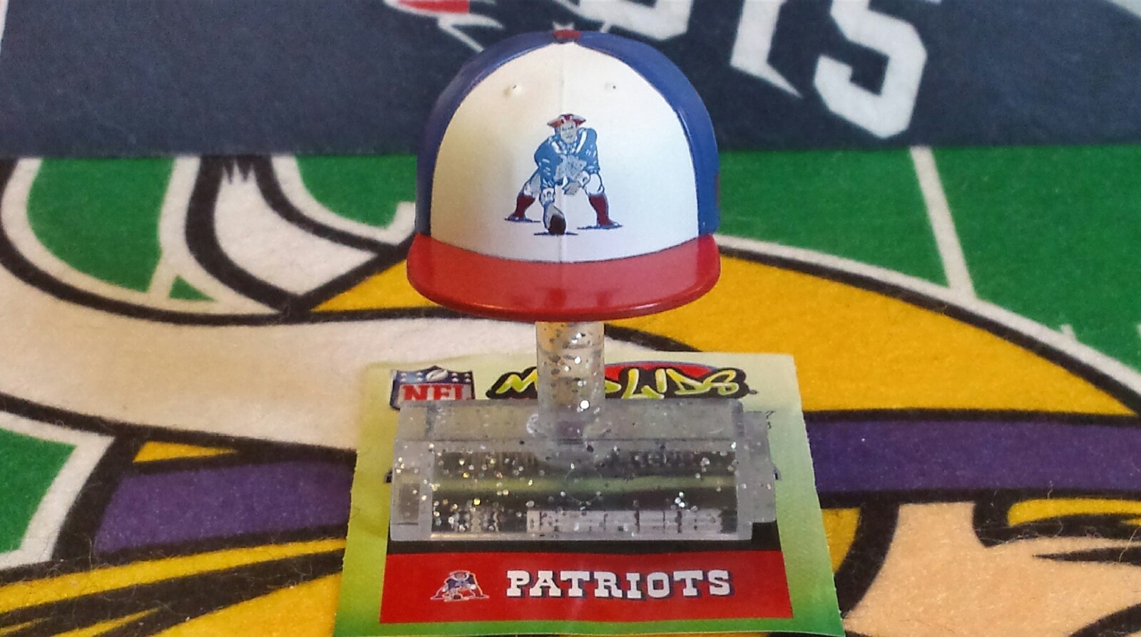 NFL Mad Lids 2017 Series 2 Rare NE/Boston Patriots mini cap 1:90pks ...