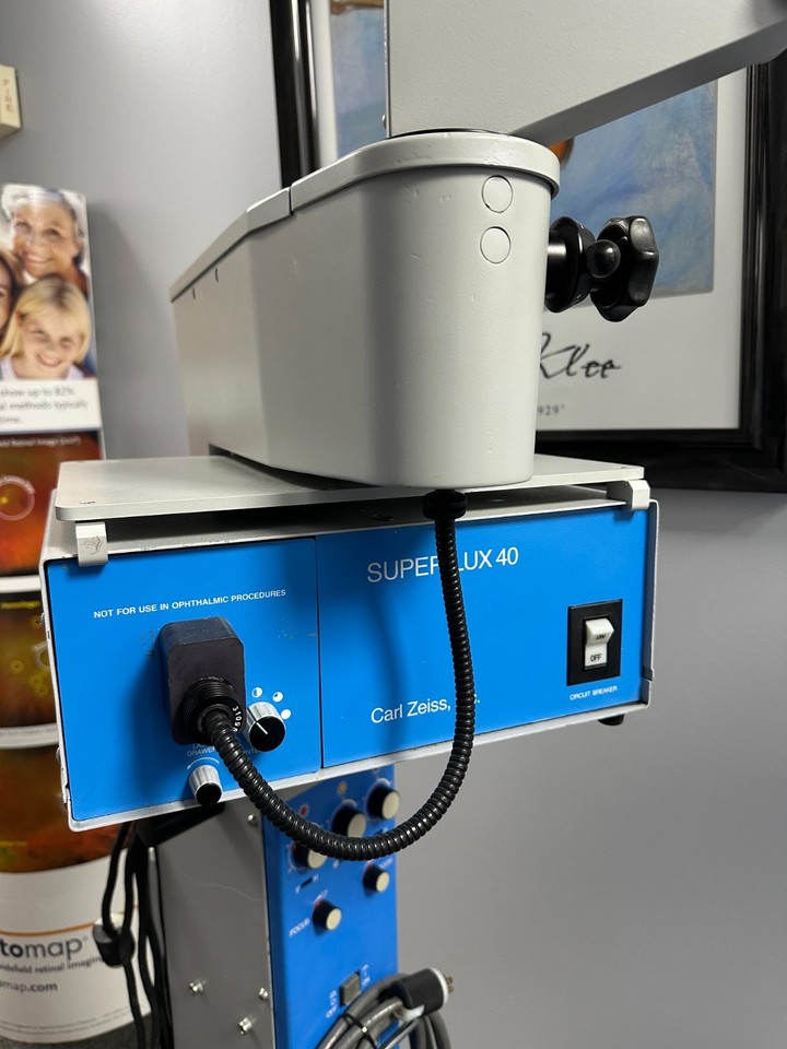 Carl Zeiss Universal S3 Surgical Microscope + Superlux 40 Illumination ...