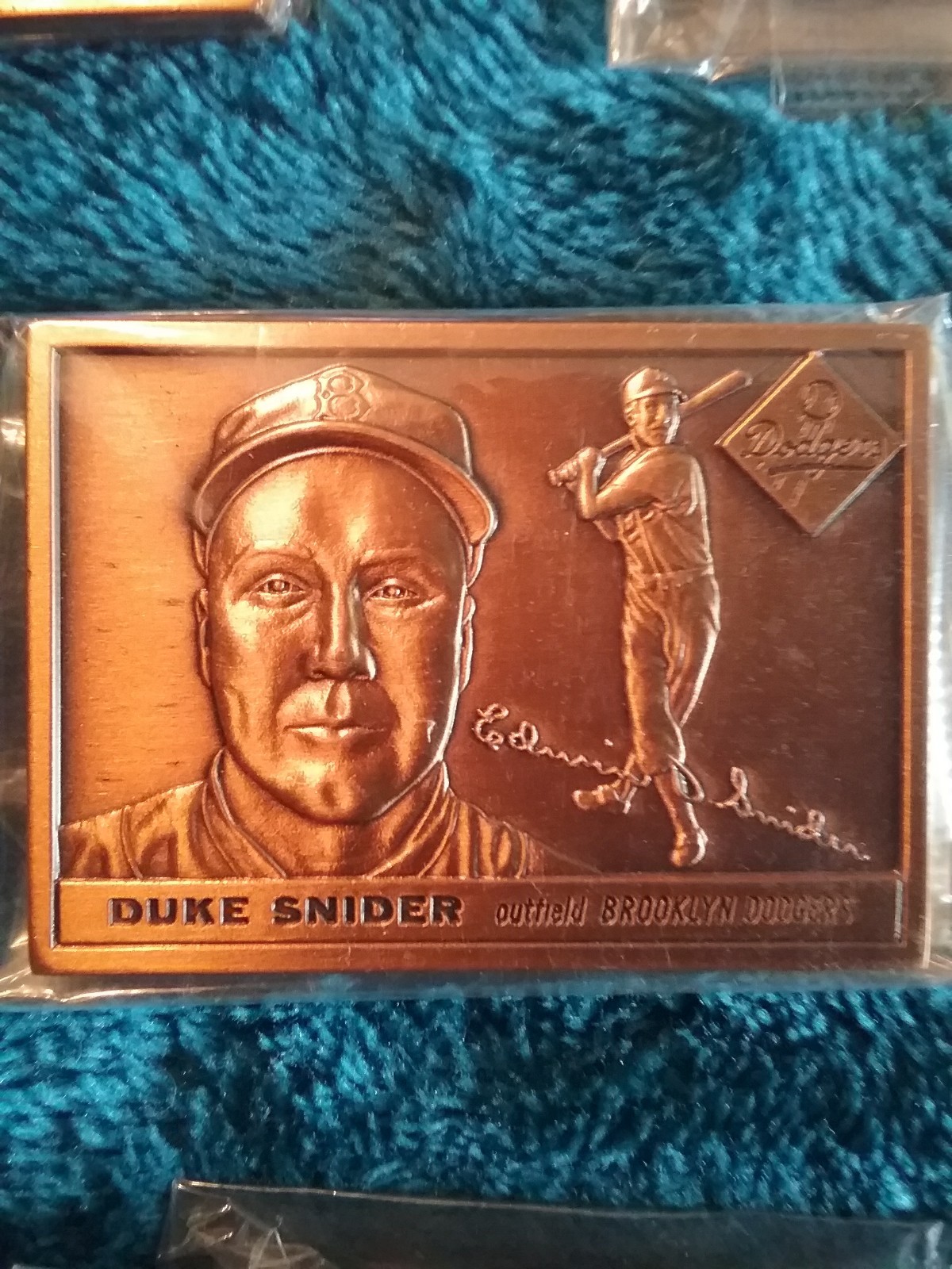 DUKE SNIDER HALL OF FAME MINT 1955 TOPPS BRONZE METAL CARD BROOKLYN ...