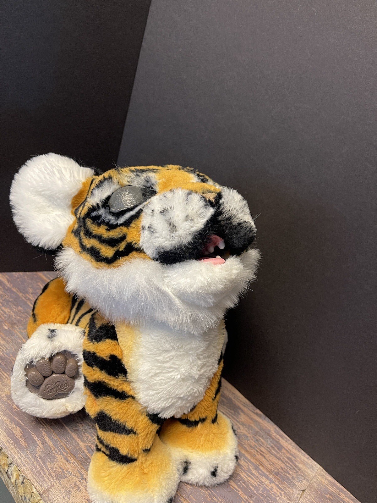FurReal Friends Roaring Tyler The Playful Tiger Animatronic Pet 2016 ...
