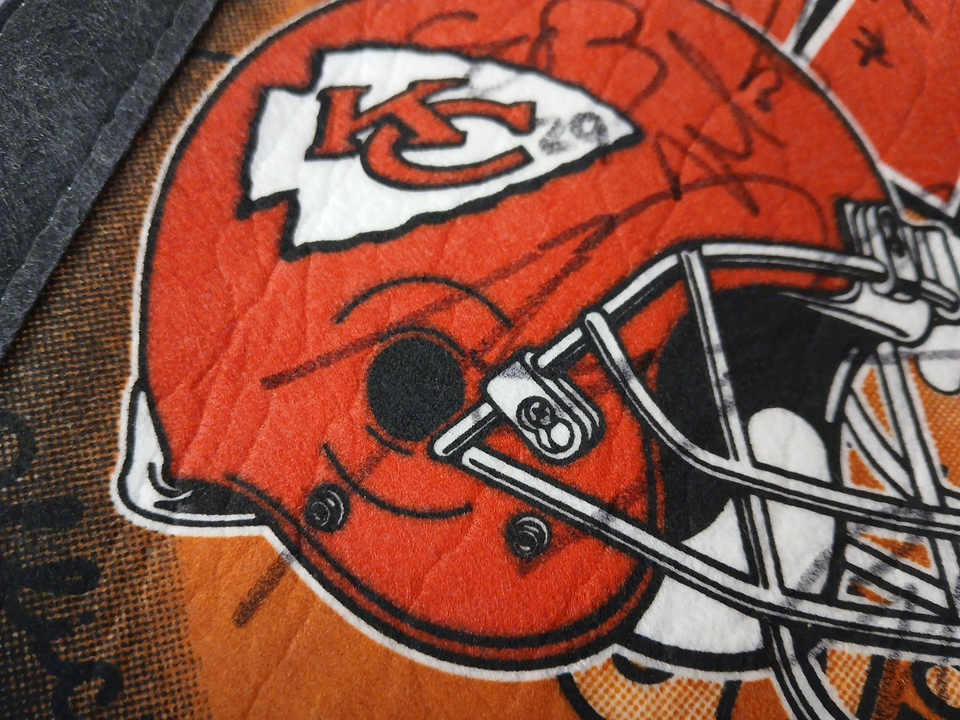 VTG Kansas City Chiefs Pennant NFL Felt Flag Memorabilia Souvenir KC ...