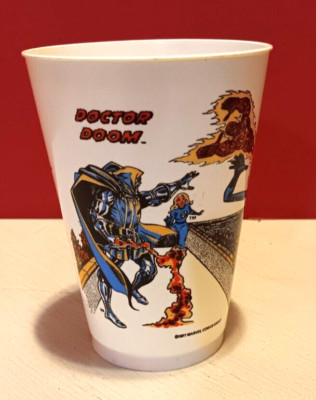 FANTASTIC FOUR vs DOCTOR DOOM Marvel Super Heroes 7-11 CUP 1977 | eBay