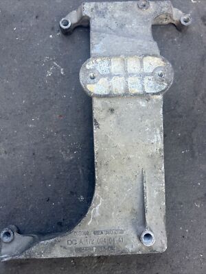 A4720940441 Detroit Diesel Dd15 Engine Bracket | eBay