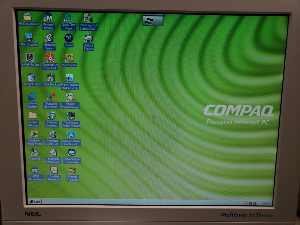 Vintage Compaq Presario 7000 PC Tower Intel Celeron 800MHz 128MB 40GB ...