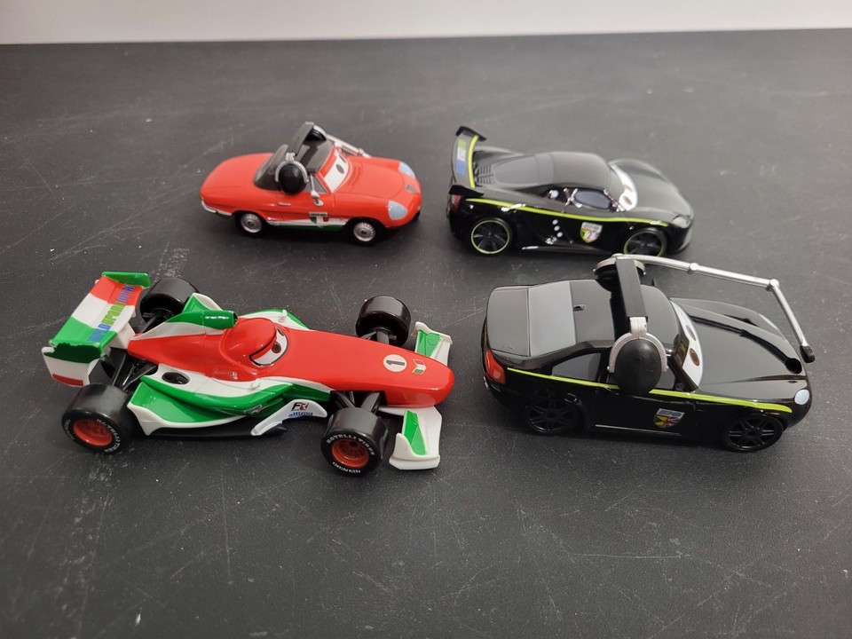 USED LOOSE LOT Disney Pixar Cars 2 Disney Store 1:43 McQueen Mater ...