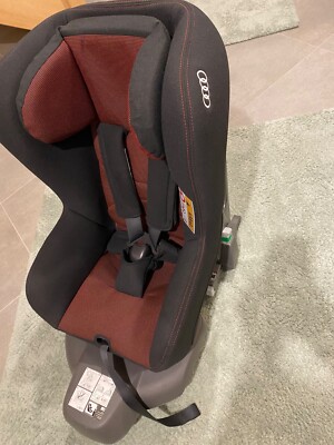 original AUDI Kindersitz I-SIZE misanorot mit Base 1-4 Jahre 9-18kg TOP ...