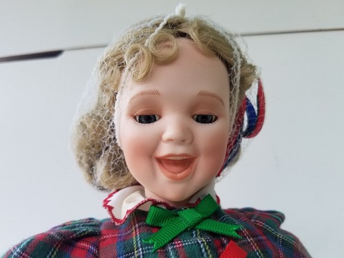 Ashton Drake Galleries Trisha Doll Limited with Box Decorating the Tree ...