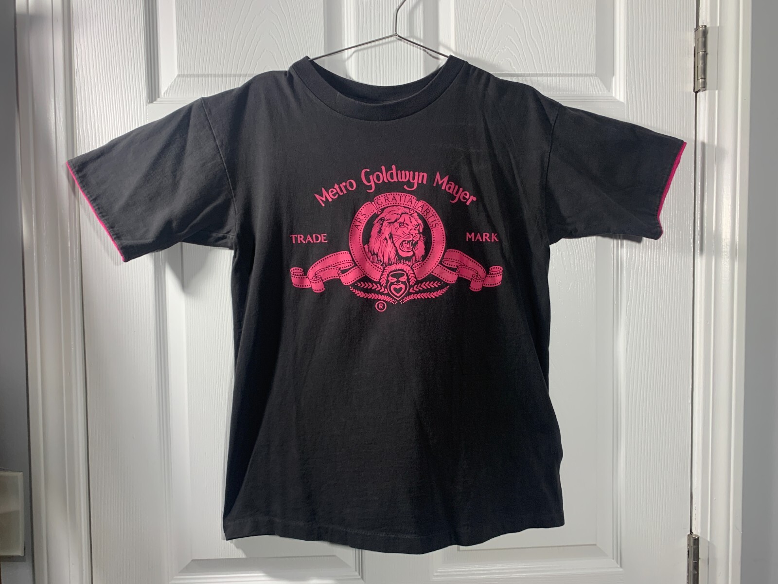 MGM Metro Goldwyn Mayer Trade Mark logo t-shirt (Unis… - Gem