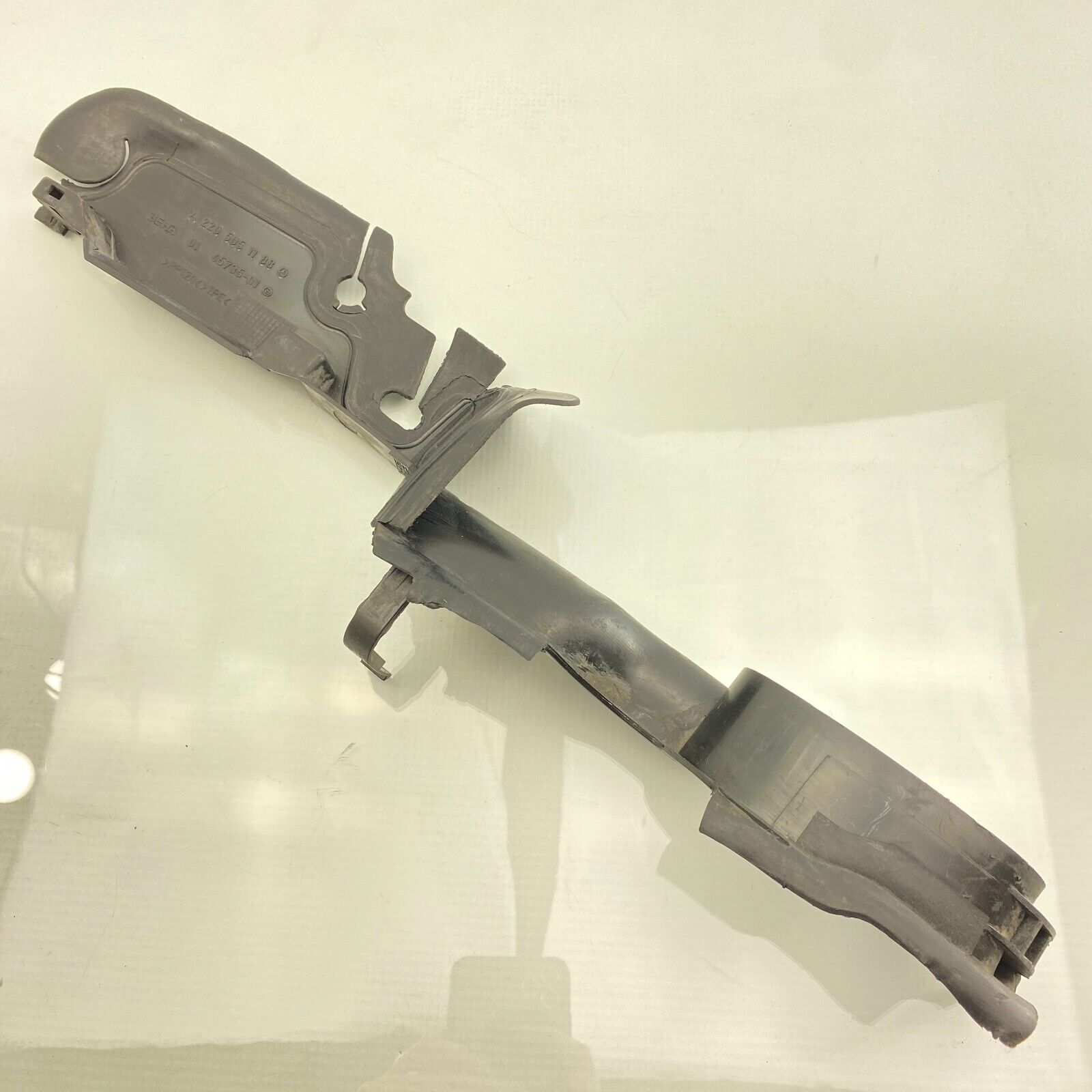 Mercedes CL500 C215 W215 Left Radiator Side Air Duct A2205051188 | eBay