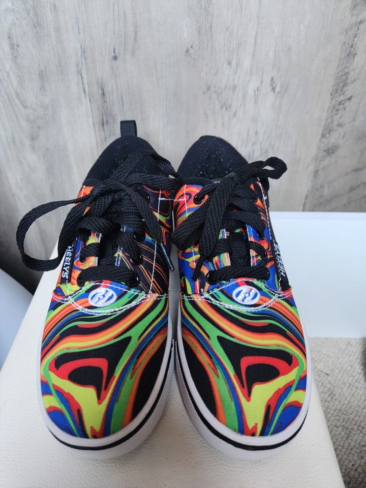 Heelys Skater Shoes Swirl Multi-Color Youth Size 3 | eBay