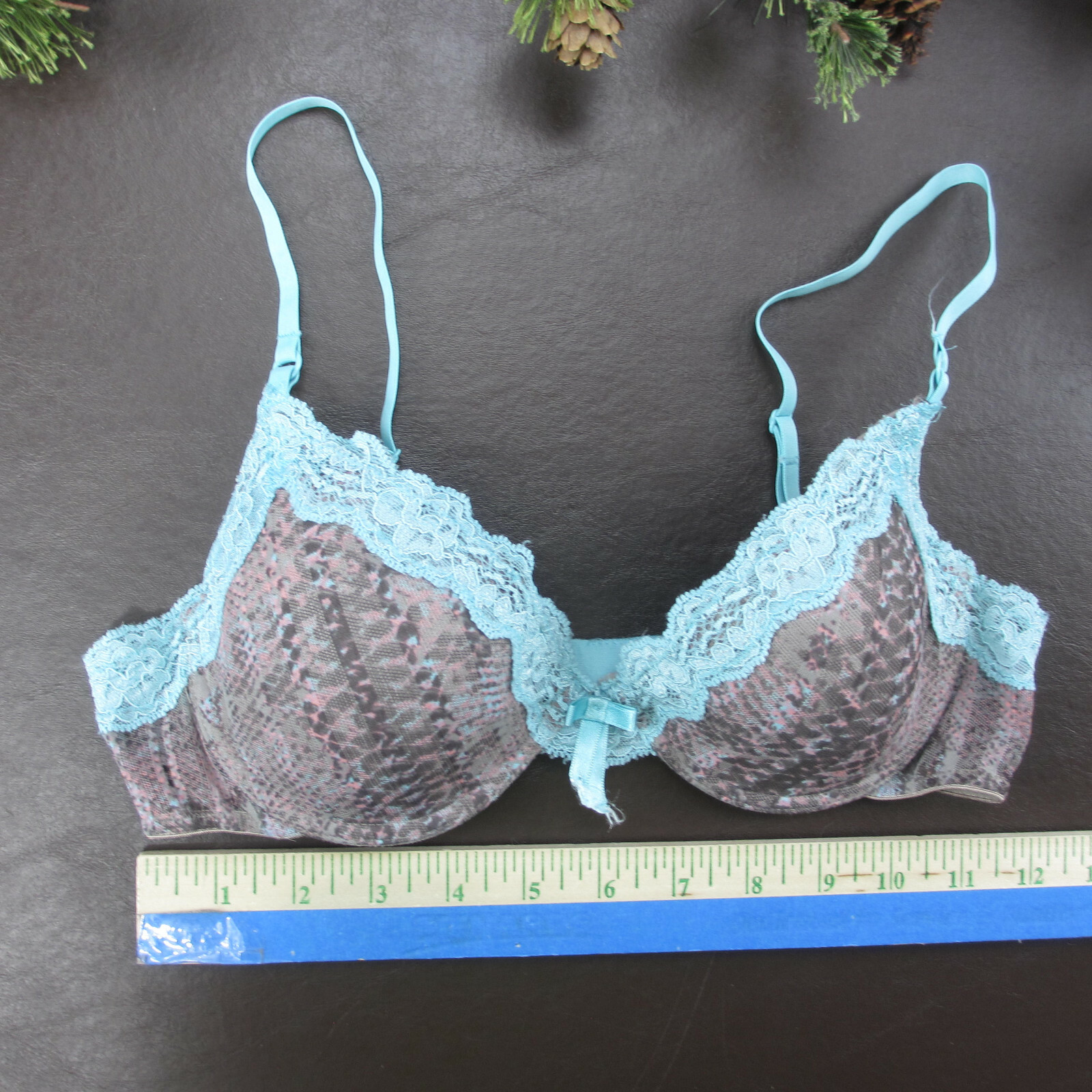 Elle MacPherson Bra 32B Gray Lace Padded Wireless Adj… - Gem