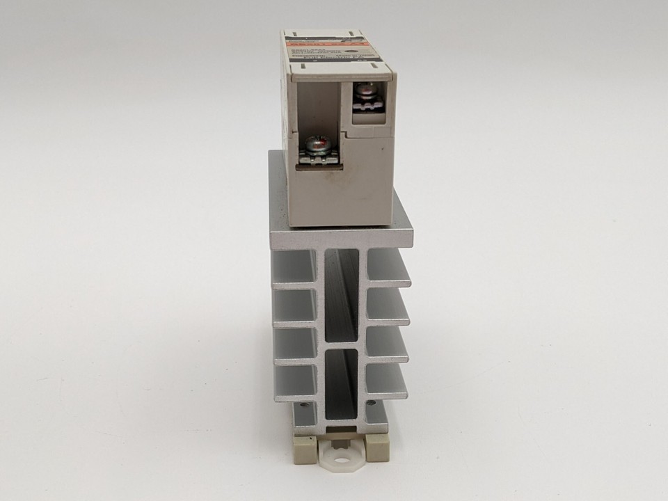 Fuji Electric SS201-5Z-A4 Solid State Contactor 20 Amp 240 VAC Din Rail ...
