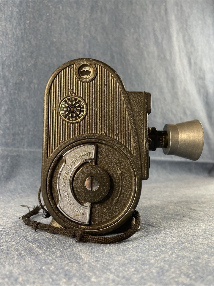 Vintage Bell & Howell FILMO Double Run Eight Wind Up 8mm Movie Camera ...