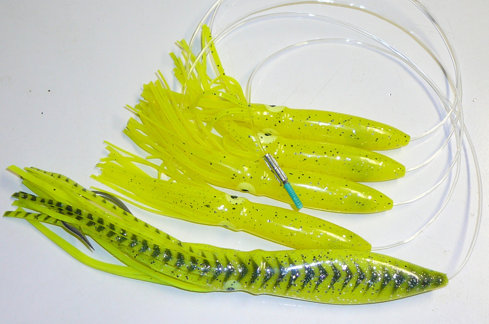 Squid Daisy Chain Offshore Trolling Lure Tuna 6 inch chartreuse chart ...