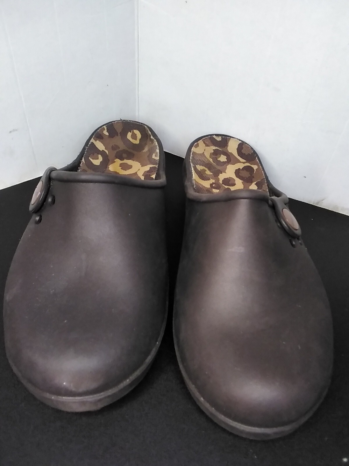 Crocs Brown Womens Clogs Mules Slip On Flats Size 6 - Gem