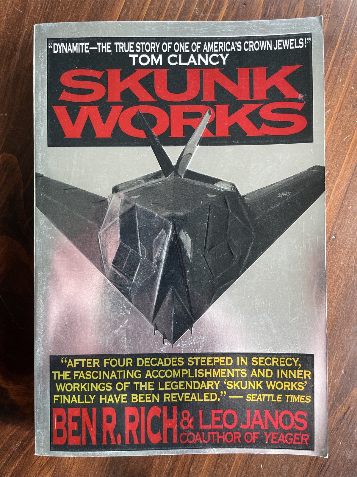 Skunk Works: a Personal Memoir of My Years at Lockheed - Rich, Ben R ...