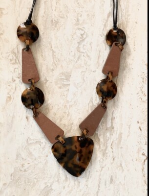C 1946 Faux Tortoise Shell & Wood Statement Necklace 32"-35" | eBay