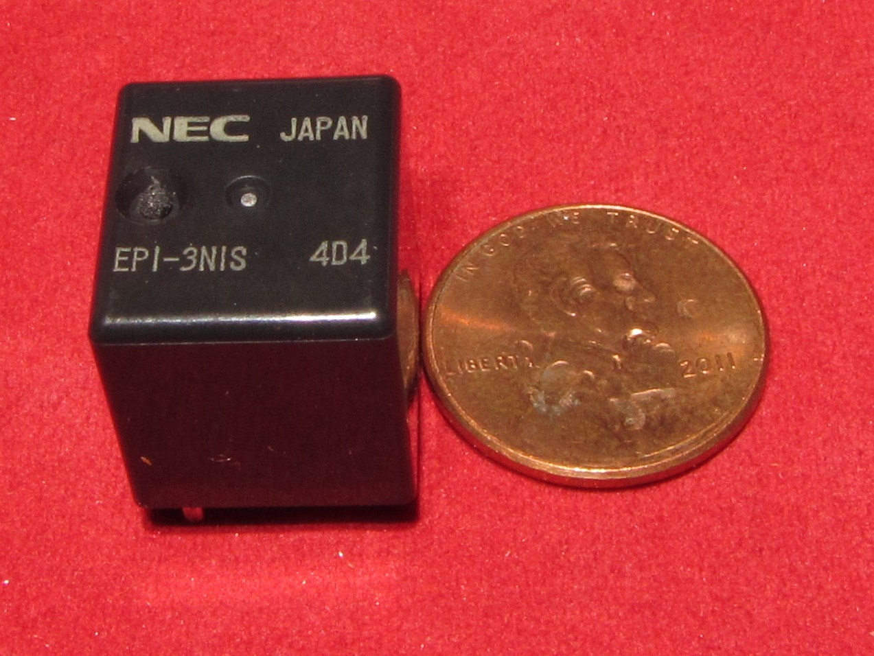 NEC Automotive Relay EP1-3N1S, 12V DC, 225 OHM, 25A Carrying Current, H ...