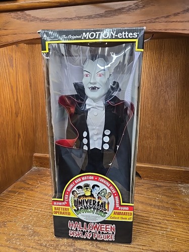 Telco Motionette Universal Studio Monsters Dracula Glowing Eyes, Motion ...