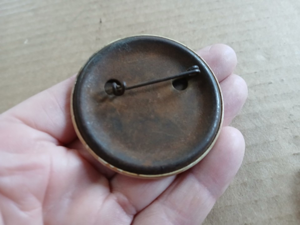 1972 Navy Yard New York Pin Back Button E Production Pin & Shipyard ...