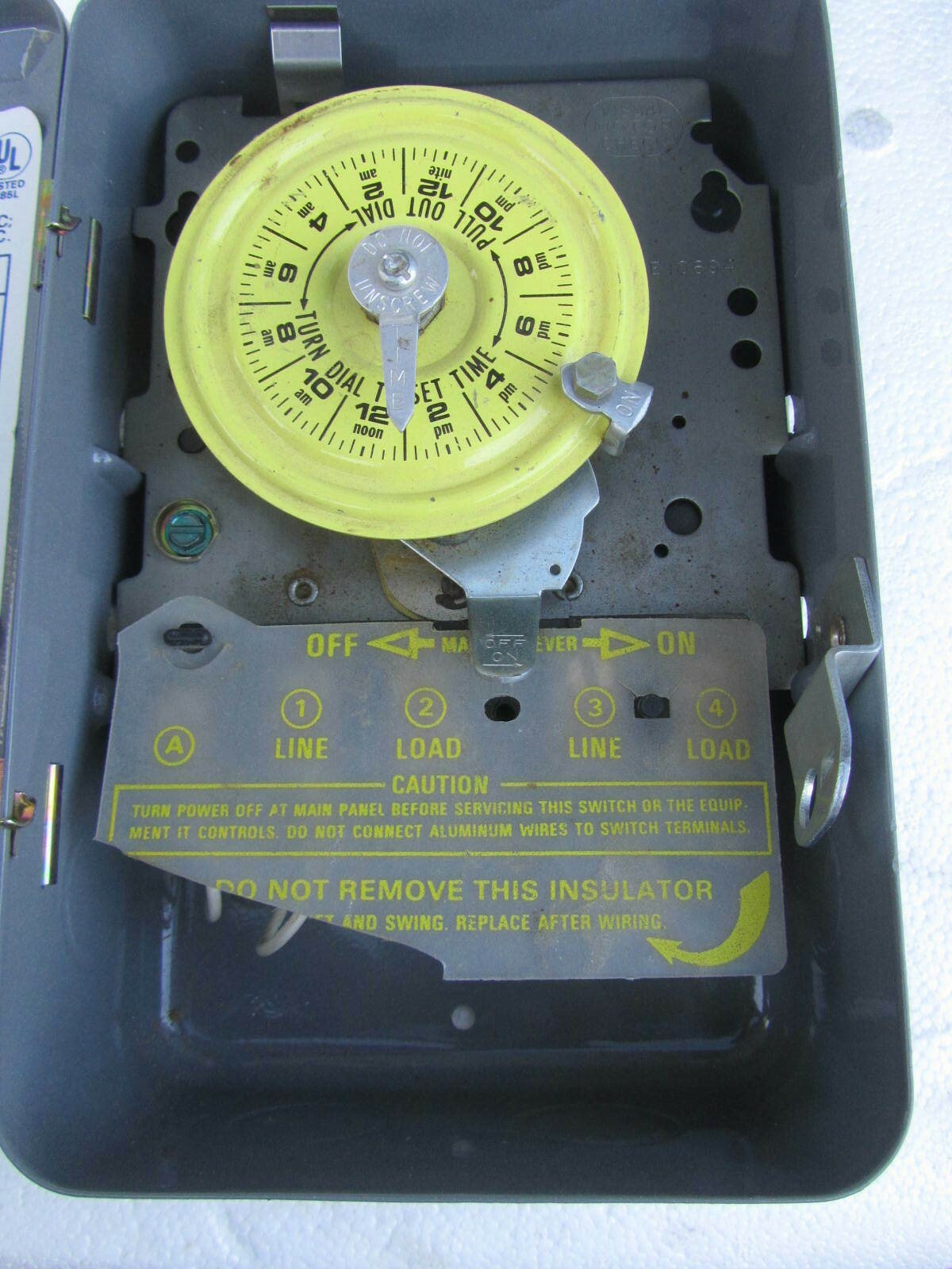 Intermatic T103 Series 40 Amp 120 Volt DPST 24 Hour Mechanical Time ...