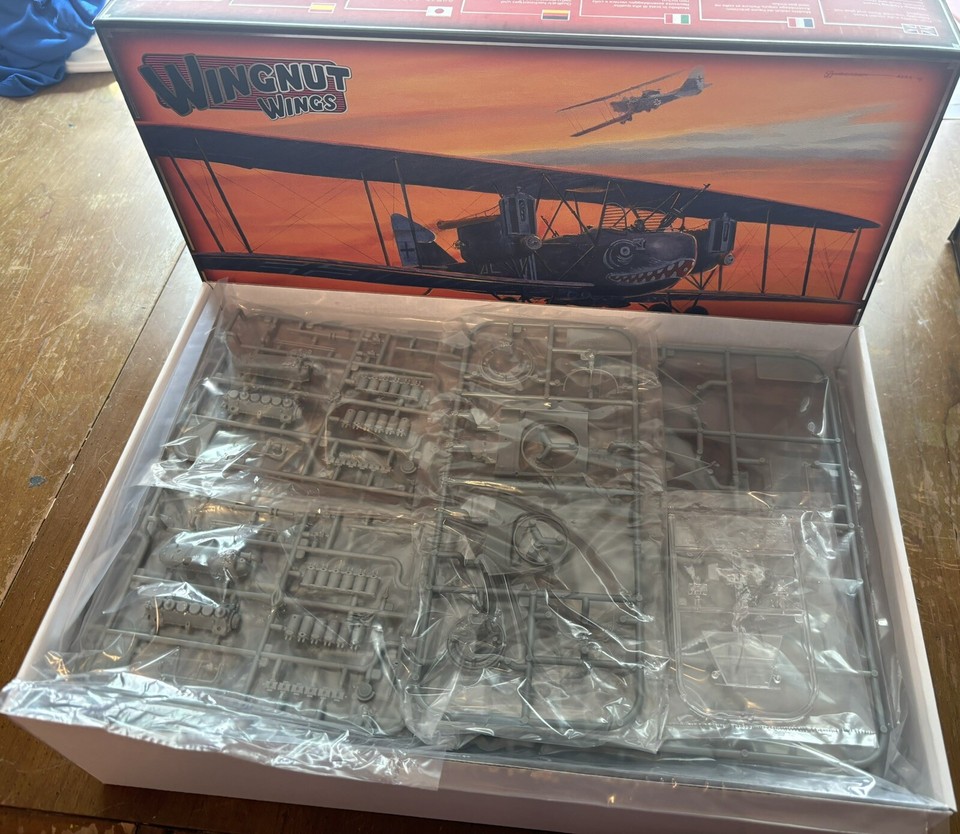 Wingnut Wings AEG G.IV Late Military Airplane Plastic Model Kit ...