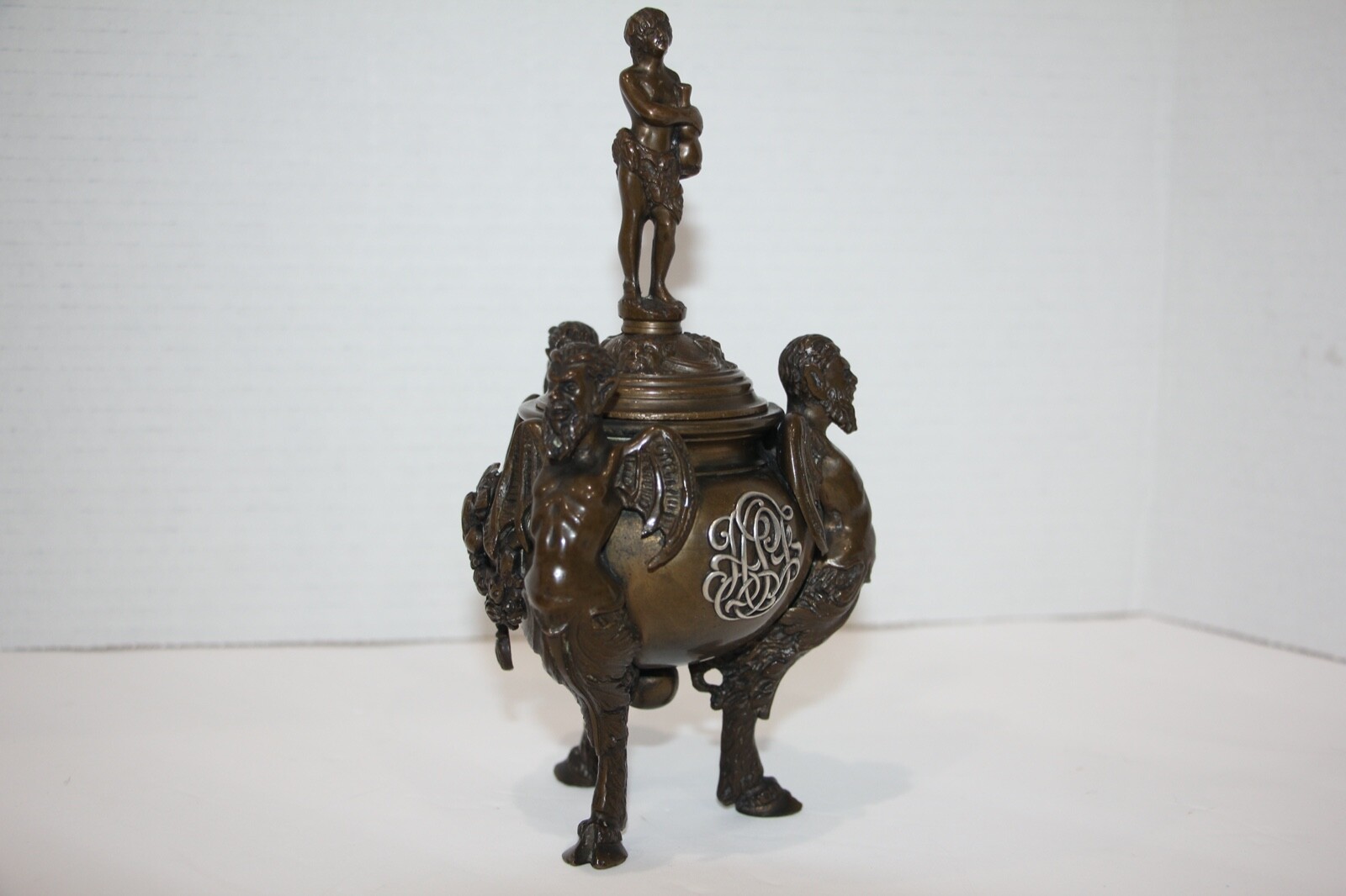 Antique Inkwell in Bronze the Studio of De Niccolo Roccatagliata 18th ...
