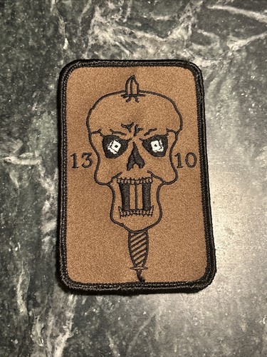 Unknown 13 10 Skull Knife Bayonet Snake Eyes Army USMC Team patch Rare ...